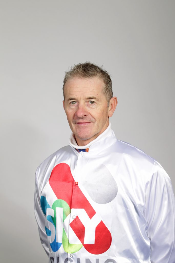 Rally for harness legend